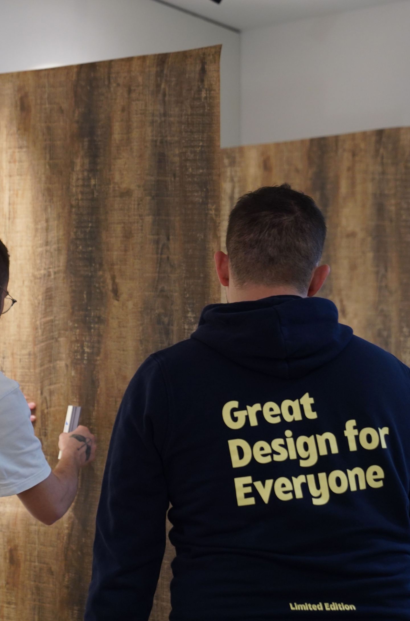 Complete adhesive vinyl installation guide - Coverstyl